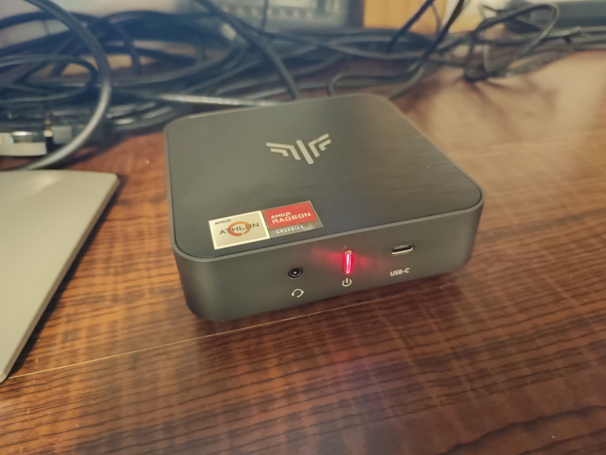 買って正解！NiPoGiのミニPC「AM02」をレビュー | とぶろぐ